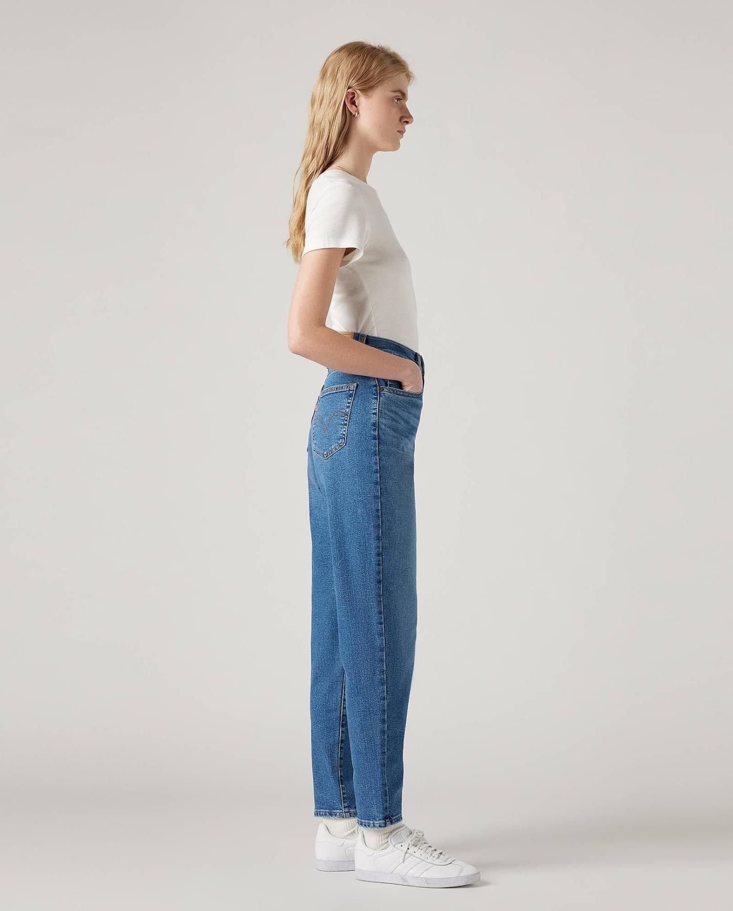 High Waisted Mom Jeans - Levi's Jeans, Jackets & Clothing